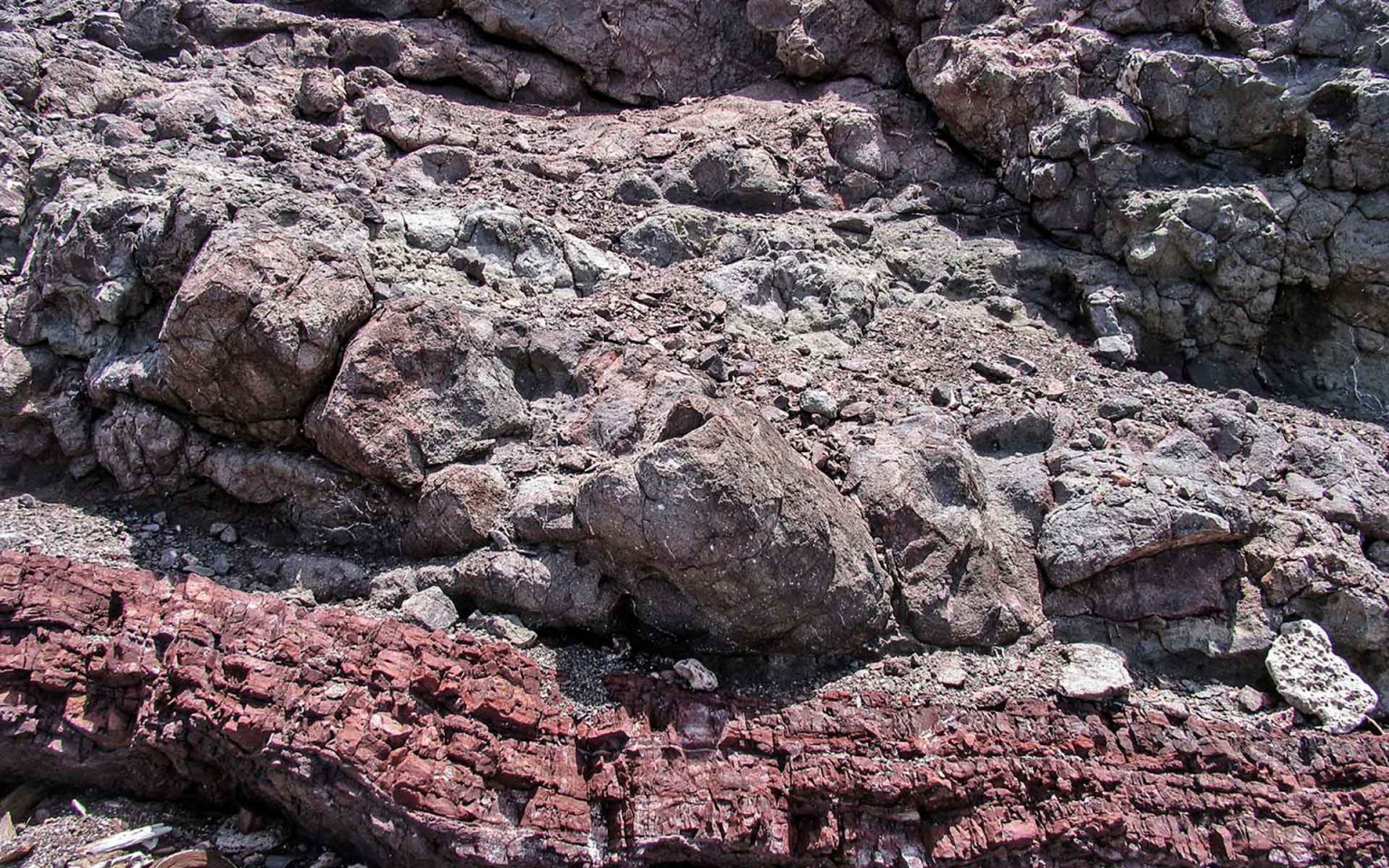 Upper Jurassic ophiolitic sequence in La Désirade Island - IUGS
